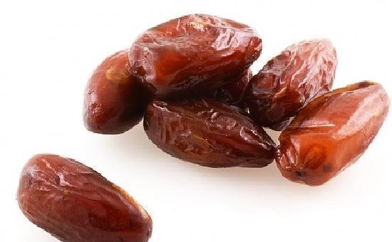 Egyptian Semi-dry dates - Fresh Africa